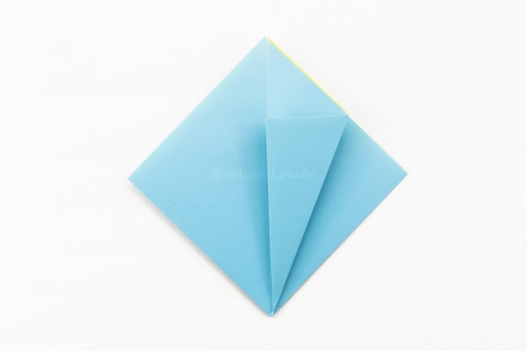 How To Fold An Origami Frog / Lily Base - Folding Instructions ...